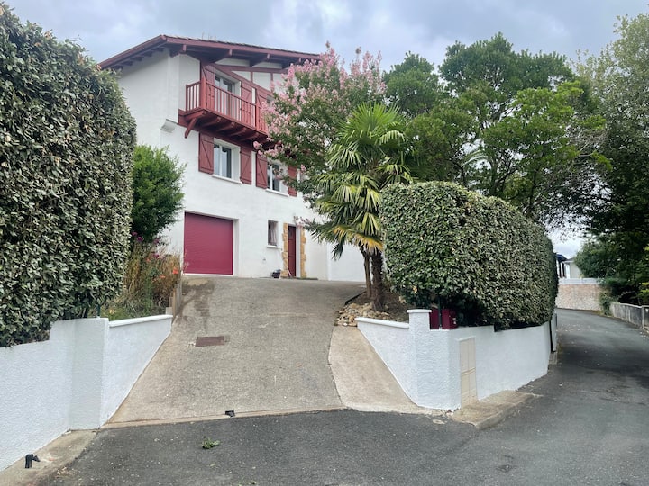 Maison Basque Au Cœur D'anglet - Anglet