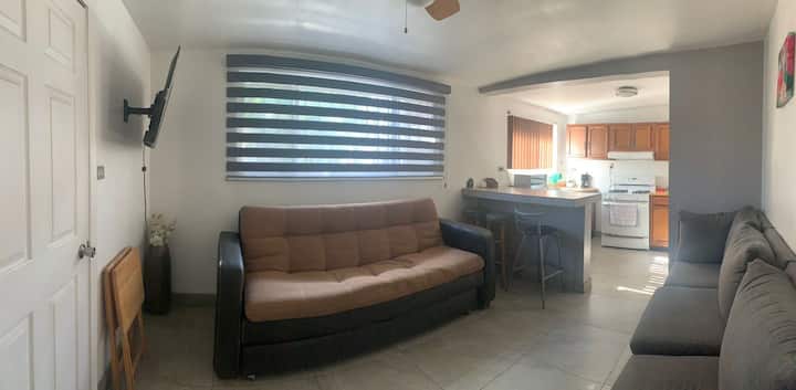 1. Complejo Seis8dos . Departamento No.1 - Ensenada