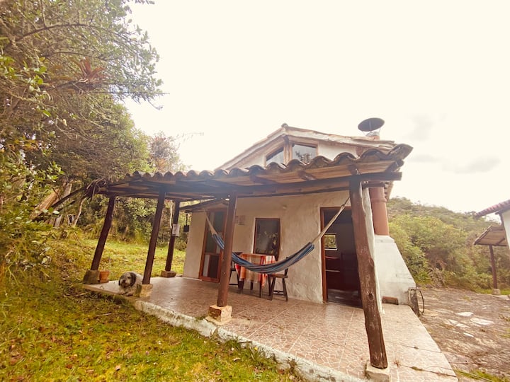Mágica Cabaña Luna En El Bosque. - Sopo