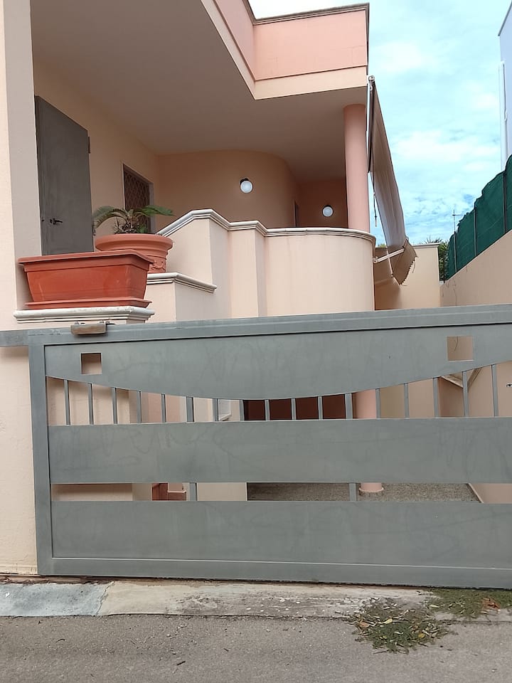 Villetta Valentina A Pochi Metri Dal Mare - Racale