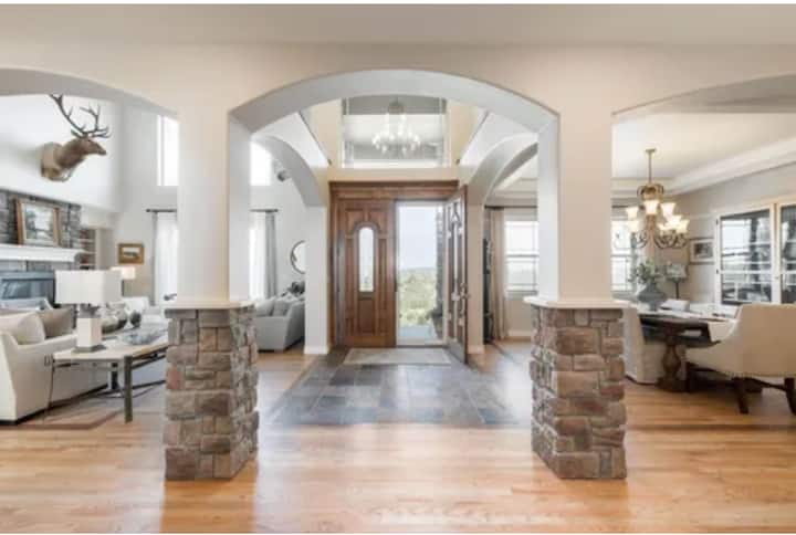 2024 Bmw Golf Tournament/ For Rent 8-19 /8/26 - Castle Rock, CO