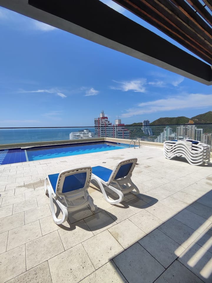 Apartamento Moderno Con Piscina-rooftop – Rodadero - 聖塔馬它