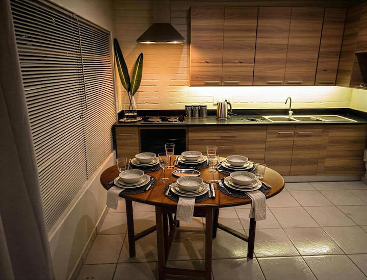 Schwartz Cottage On 22 Kiaat - White River