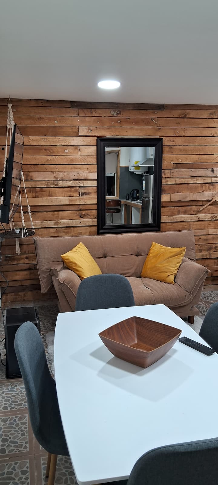 Monoambiente Nuevo Céntrico Indep. | Cocina/wifi - Coyhaique