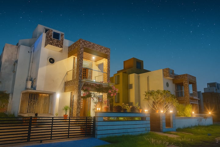 Villa Senora | Private Pool - Calcuta, WB, India