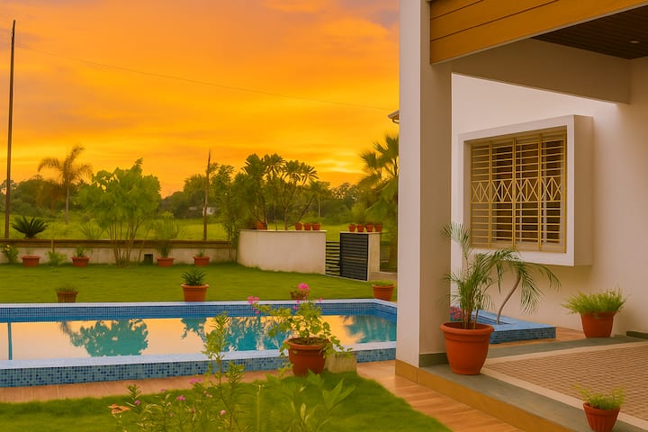 Villa Senora | Private Pool - Kolkata