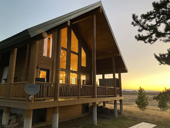 Pearadise Peaks* Private Hot Tub, Wifi, 6br, 3ba - Island Park, ID