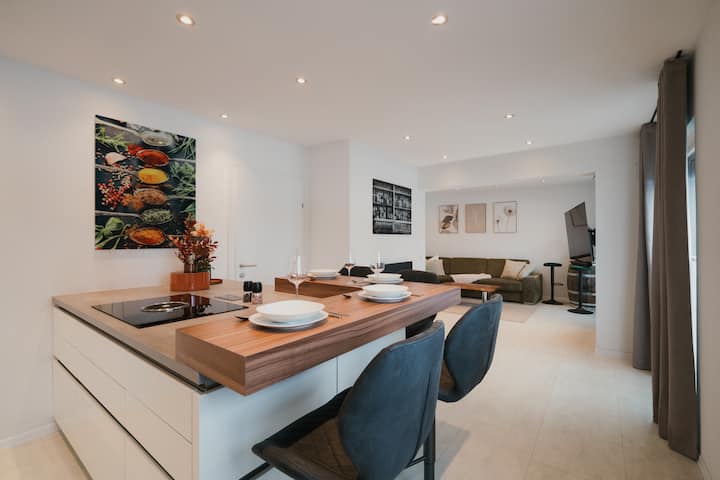 Modern City Centre Apartment By Mirabell Palace - Salzburg