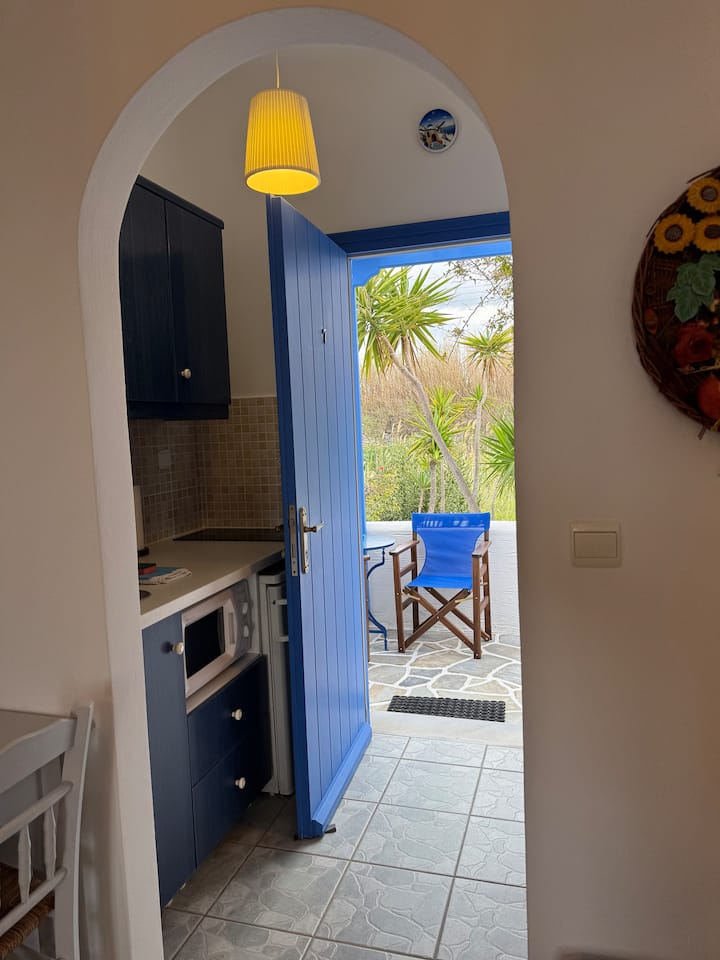 Dimitris Studios Blue 7 - Paros