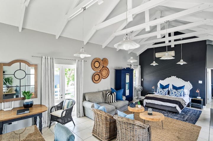 Thesen Harbour Town - Luxury ! - Knysna