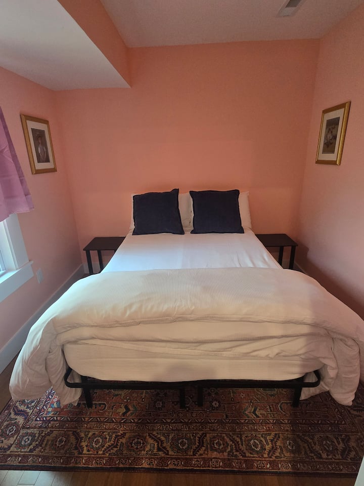 Cape May Cabernet Vineyard Cottage - Cape May