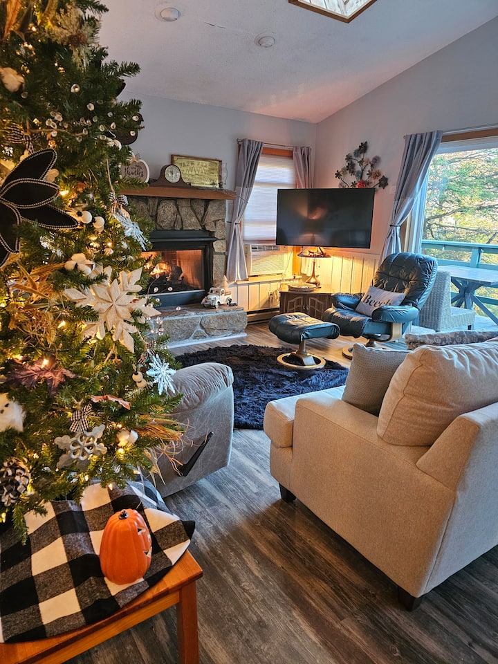 Irene's Cabin Walk To Slope! Dog Fence And Coffee - 비치 마운틴