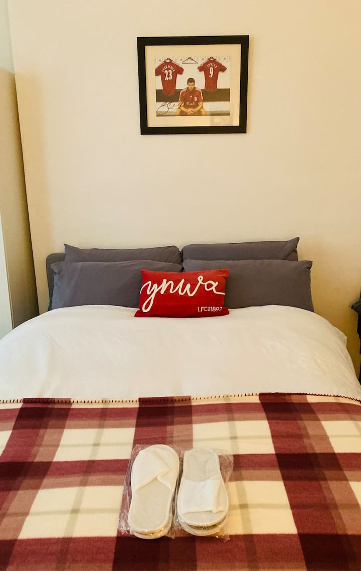 Clean+cozy Room, Close To Anfield Stadium - Liverpool, UK