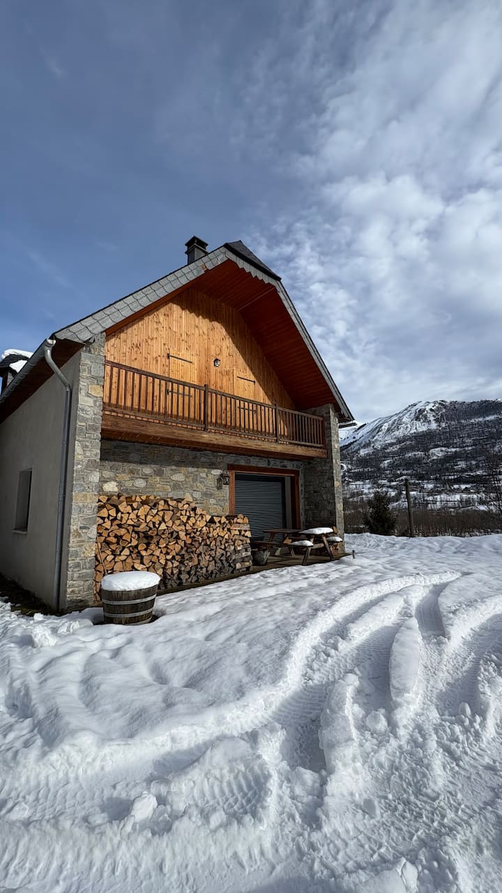 Chalet Cosy Au Cœur De La Vallée Du Louron - Loudenvielle