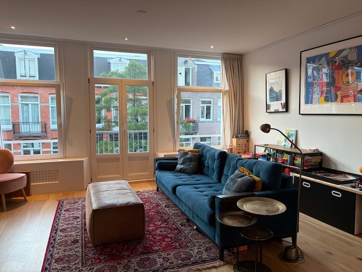 Sunny Home Away From Home With Large Balcony - Amsterdam
