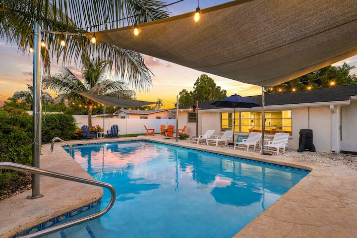 Orange Oasis: Clean, Heated Pool, Near Beaches. - Bradenton, FL