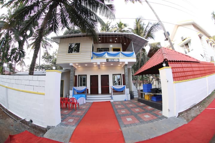 Home2 By Hisgrace - 4 Bedrooms, Nr To Malpe Beach - Udupi