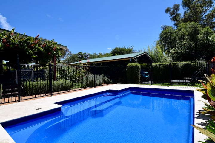 Avoca House - Gorgeous Federation Home - Mudgee