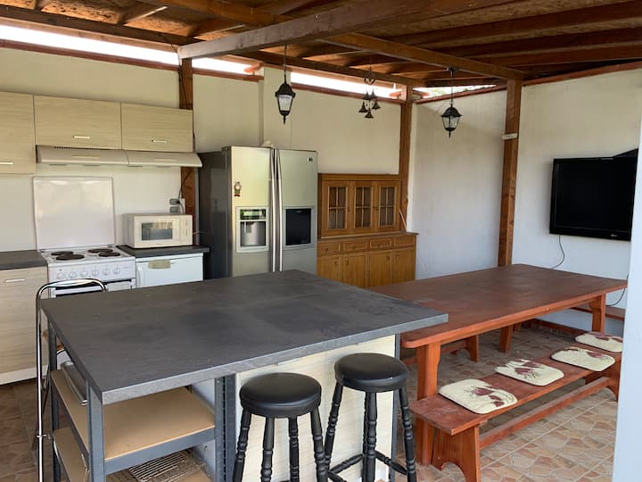 Villa Gosia Guest House With 5 Independent Rooms. - Topola