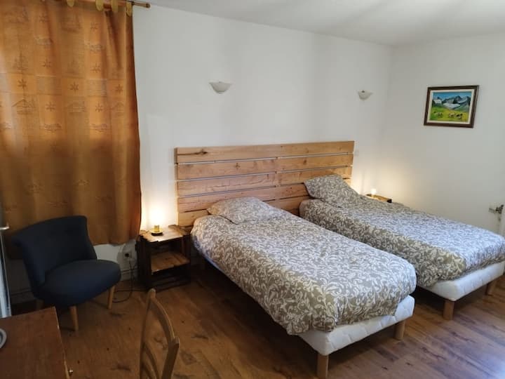 Chanterelle Triple Standart Salle De Bain Privée - Chamrousse