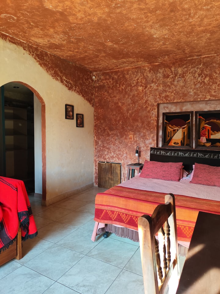 Casita De Arcilla Un Apart  Con Arte Local - Salta