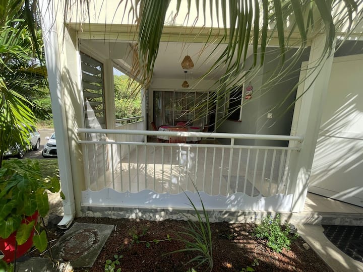 Grand T2 De 63m2 Au Diamant - Martinique