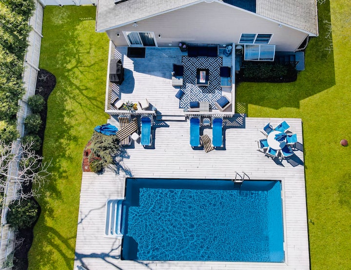 Hampton Bays Village Summer Home! - Hampton Bays, NY