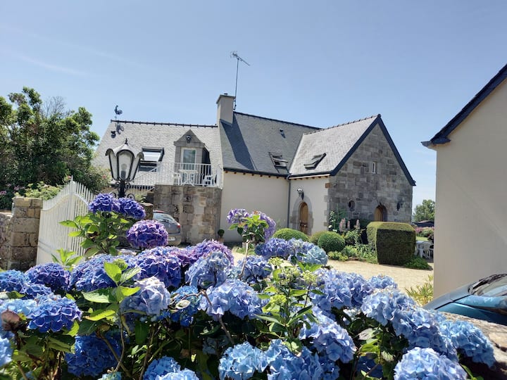 Studio Beauport Parc 4000m² Accès Gr34 & Plages - Brittany
