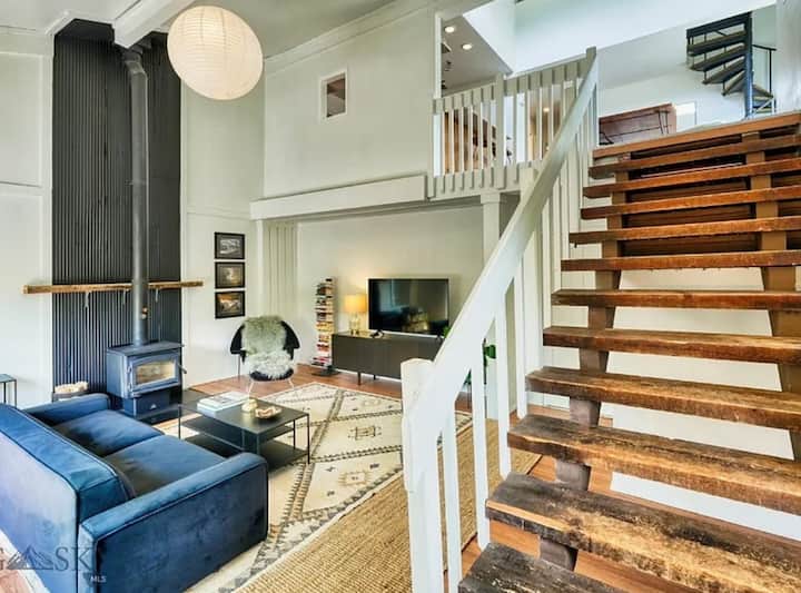 The Vertical Chalet - Bozeman, MT