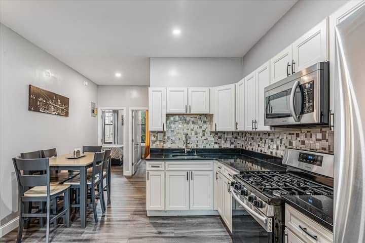 The Unique Home In New York City - Manhattan, NY