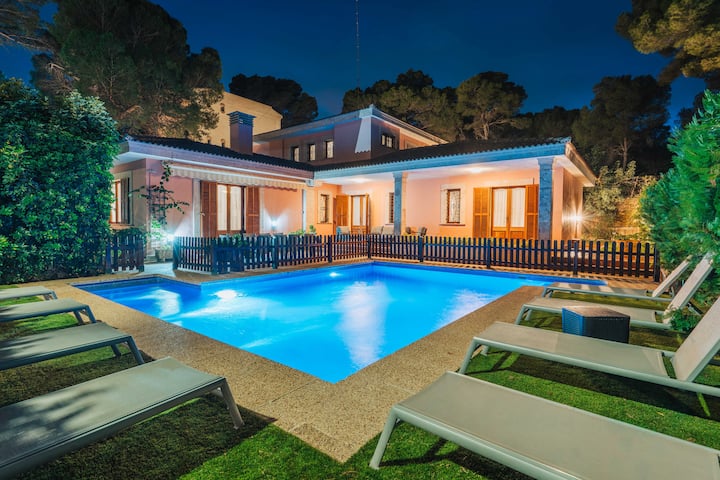 5 Bedrooms Villa With Large Pool - Maiorca, Spagna