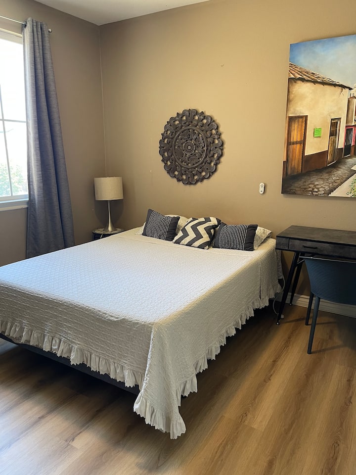 Vic’s Place #1 - Murrieta, CA