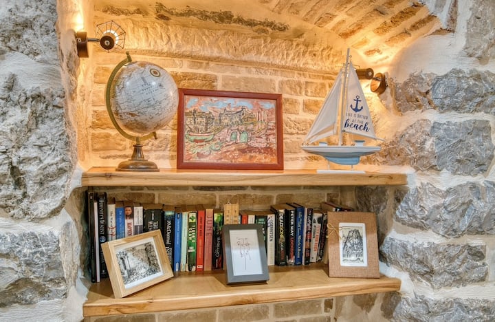 Old Town Cozy Boutique Hideaway + Seaview Terraces - Kotor