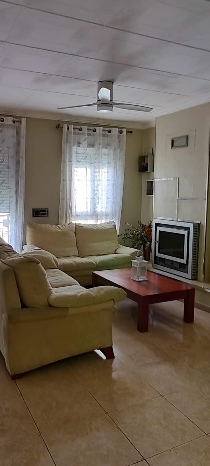 Maravillosa Casa Con Terraza - Gandie