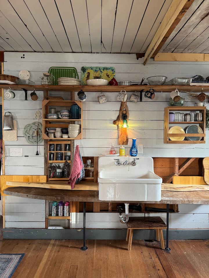 Harborview Cottage - Suv, Bikes, Kayak - Sitka, AK