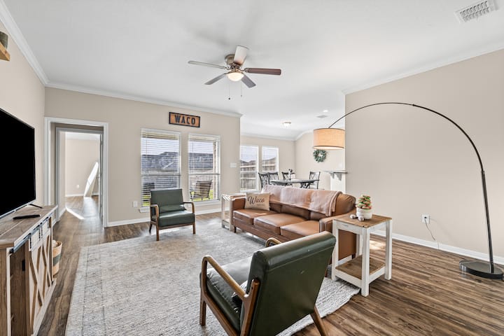 The Nelly House (Formerly The Gray House) - Waco, TX