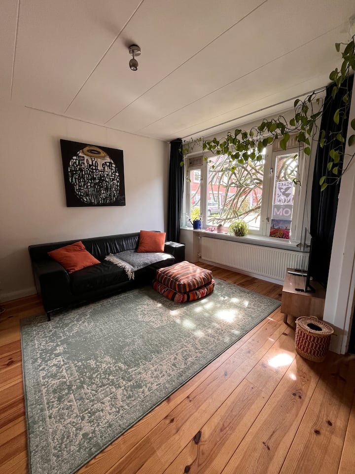 Cute Little House In Amsterdam Noord - Amsterdam