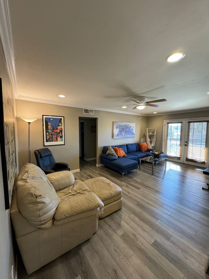 Scottsdale Condominium - Scottsdale, AZ