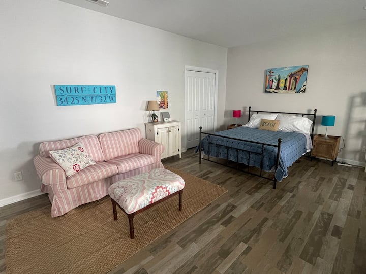 Surf City Getaway...minutes To The Beach! - Surf City, NC