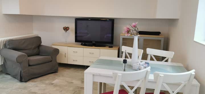 Frisch Sanierte Kellerwohnung - Leimen