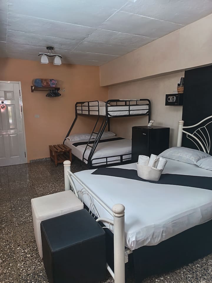 Private Apartment With Terrace - Cuba