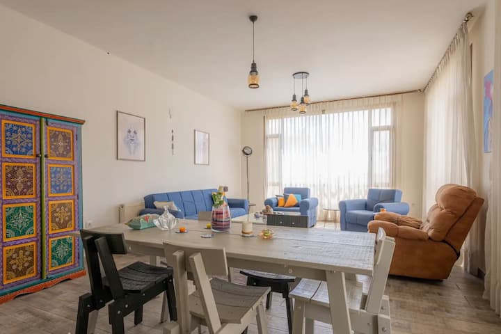 Modern Room Near 7th Circle In A Shared Space - Amman