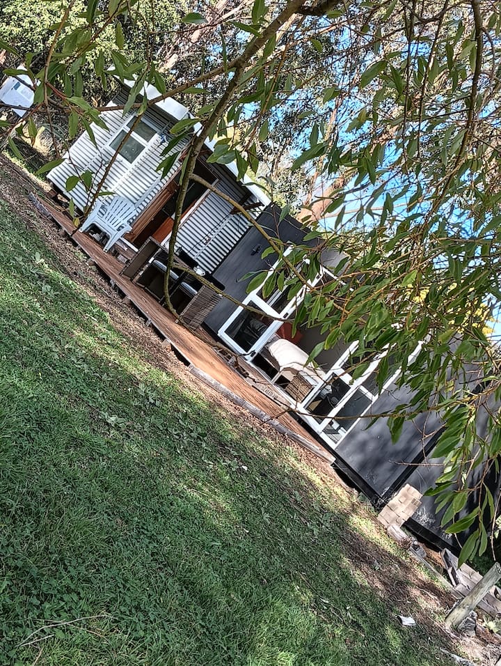 Cosy Country Cabin - Serenity & Birdsong. - Amberley