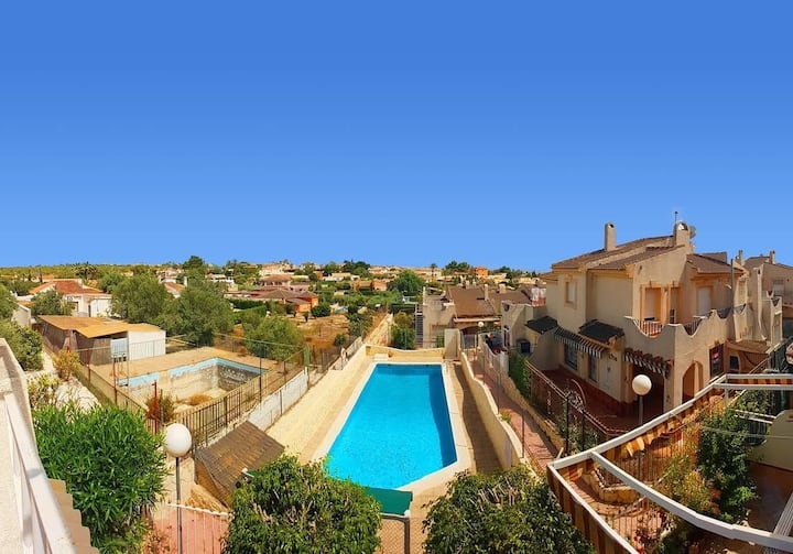 La Marina Getaway – Terrace, 10 Min From Beach - Dolores, Spain