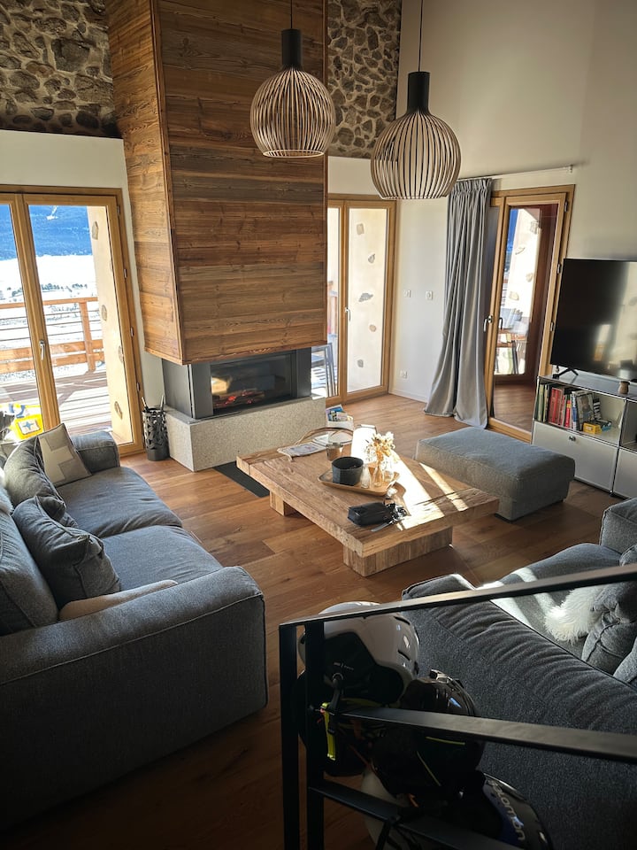 Grange Avec Cachet Face Au Lac - Les Angles