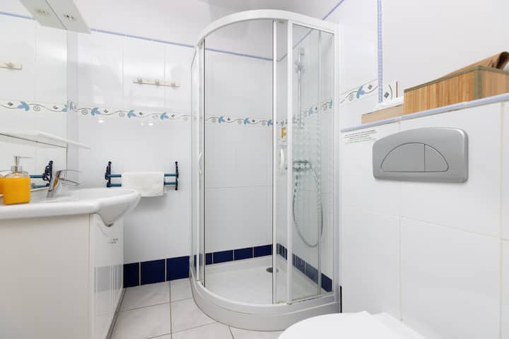 Chambre 2, Lit Queen, Au Bord Du Canal Du Midi - Castelnaudary