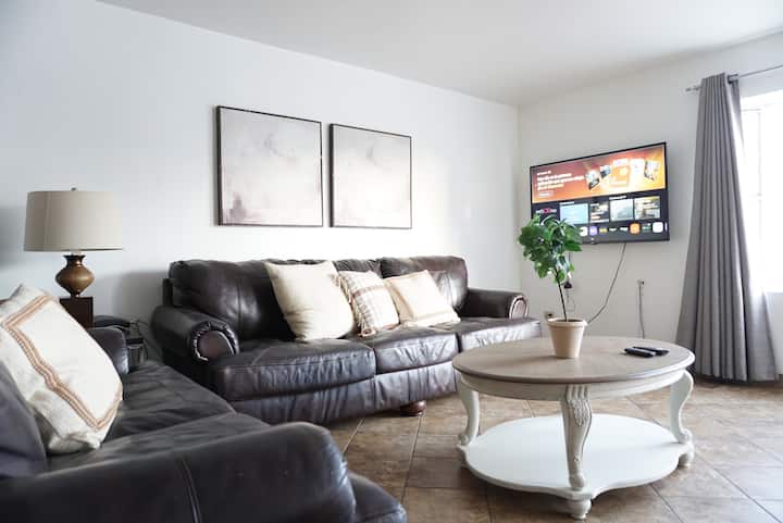 Casa Duplex #457 Valle Dorado - Ensenada