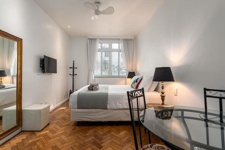 Studio Entre Copa E Ipanema Arpoador Posto 6! - Ipanema