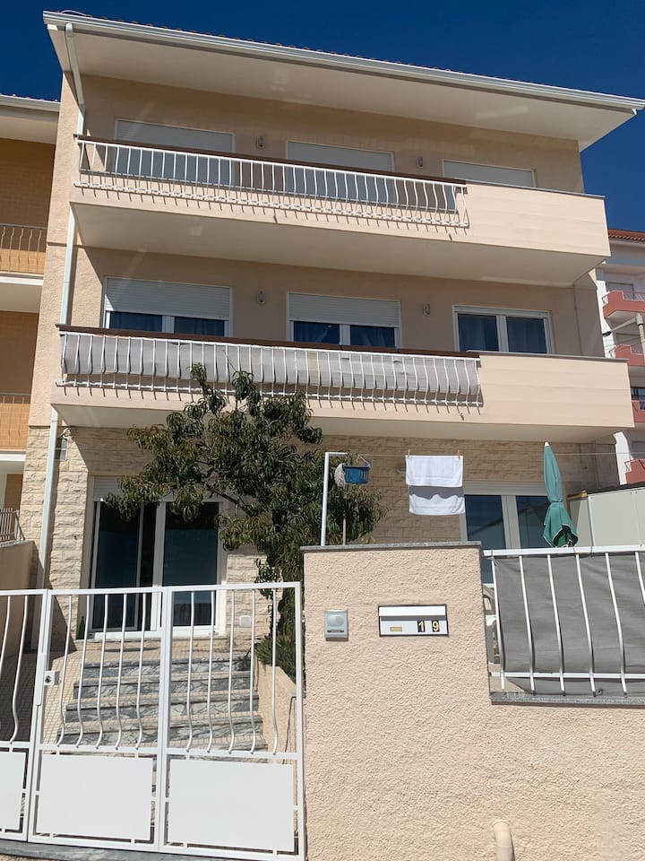 Studio Avec Terrasse (Rdc) Proche De La Mer - Figueira da Foz