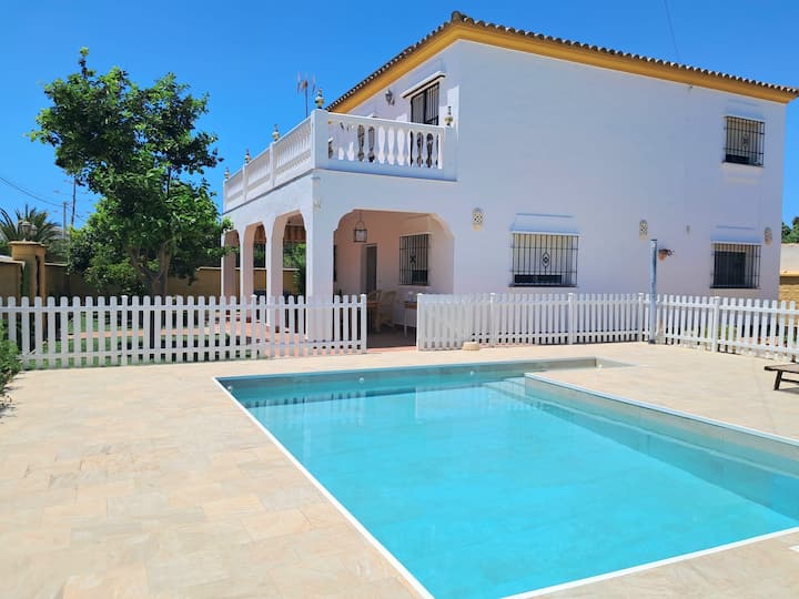La Bugambilia - Conil de la Frontera
